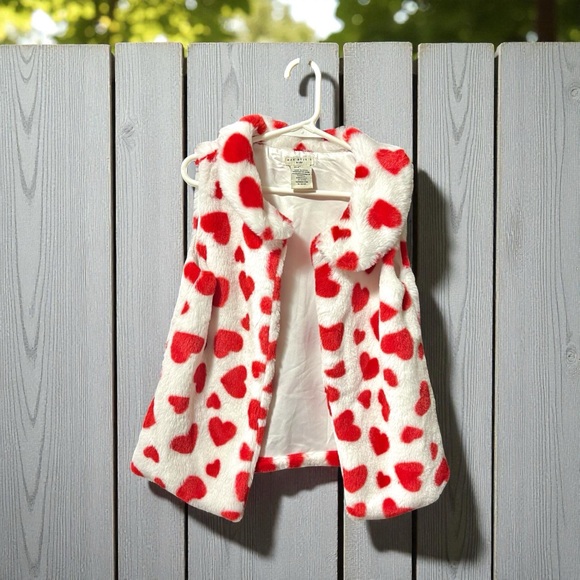 Max Studio | Jackets & Coats | Girls Max Studio 78 Fuzzy Heart Vest ...